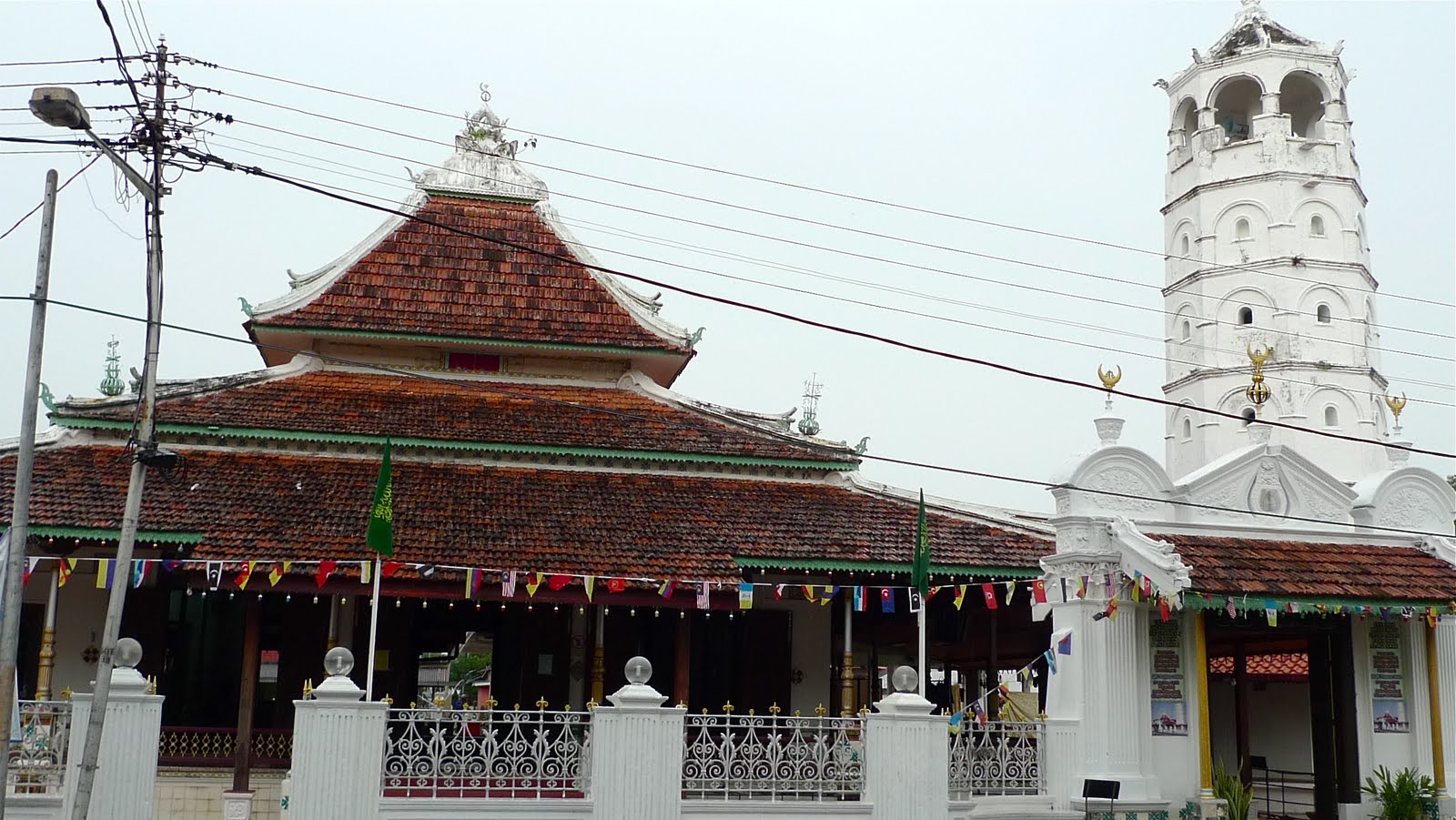 SALAM: MASJID TENGKERA MELAKA