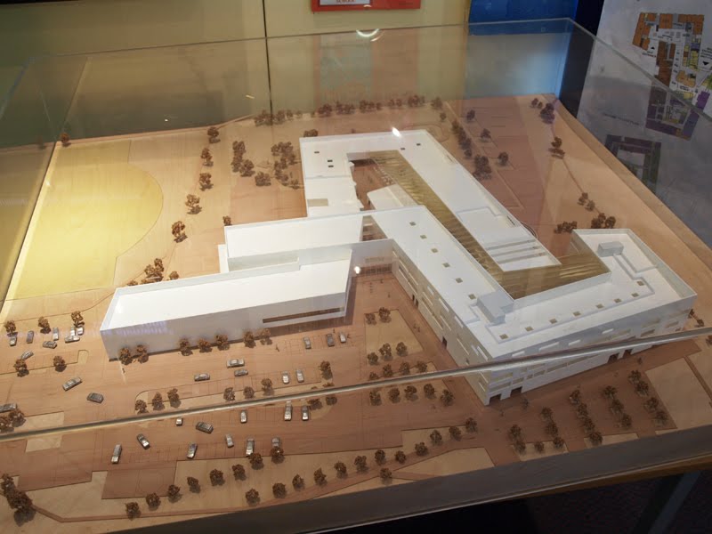 Exploring Bransholme: Visit to Winifred Holtby