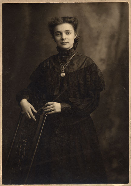 Dark Dissolution: Victorian Mourning Attire