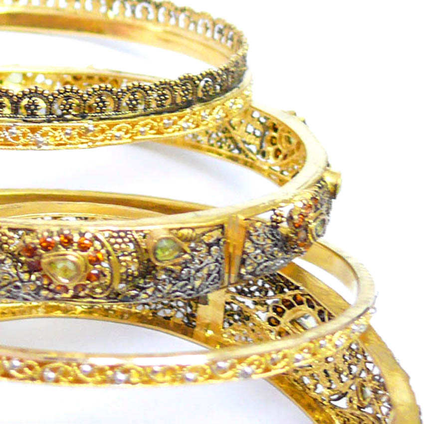 Trendy Bangles Designs in Pakistan and India