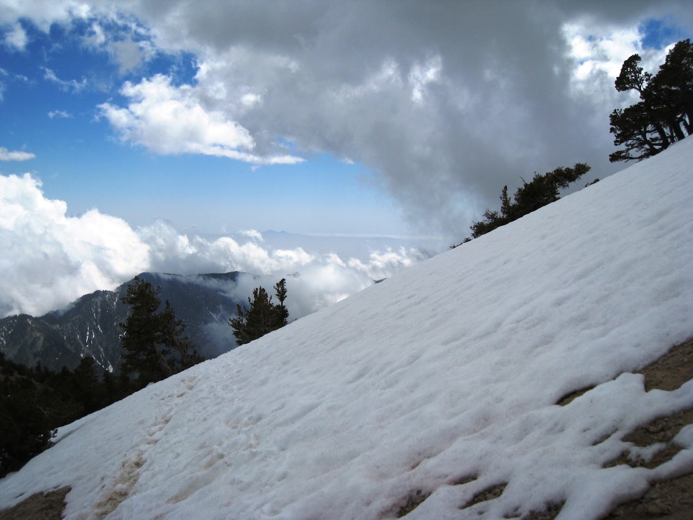 FEATURED FAVORITE HIKES