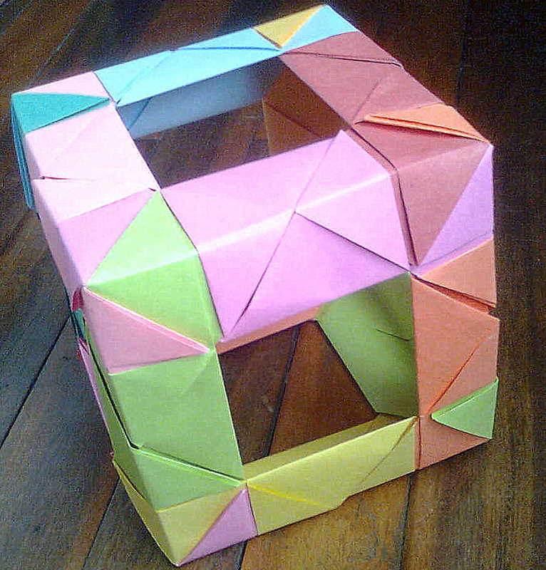 Diseño 1: Cubo Origami