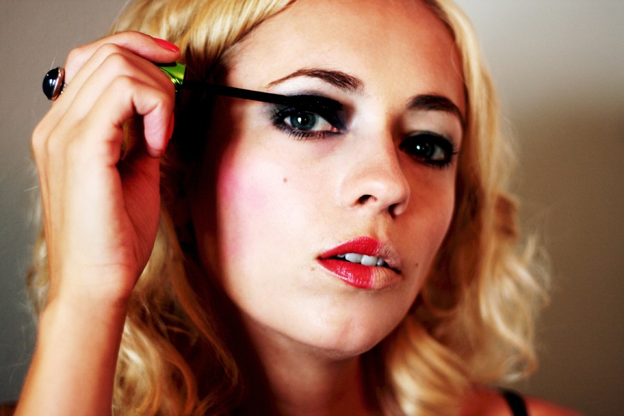 A Day In the Life Of: Model Shoot: Anna Contessa