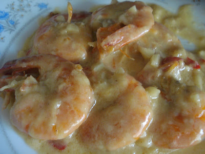 Can You Handle The Truth?: Creamy and cheesy wet butter prawn recipe!