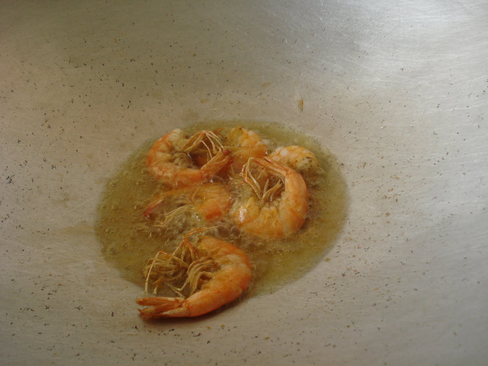Can You Handle The Truth?: Creamy and cheesy wet butter prawn recipe!