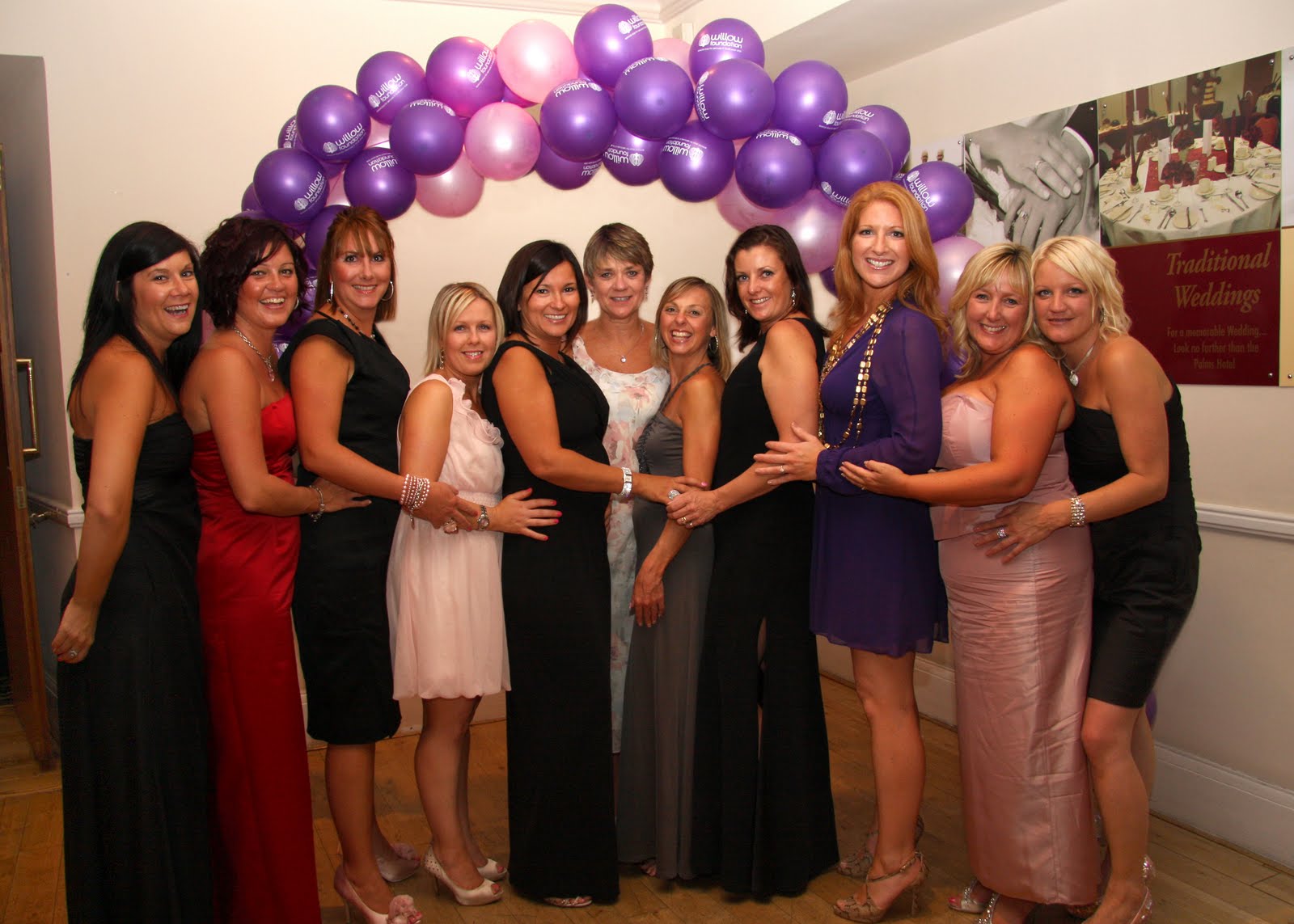 R J Photography: Breast Cancer Pink Charity Ball
