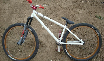 Litegallery: Octane One + DJ 1