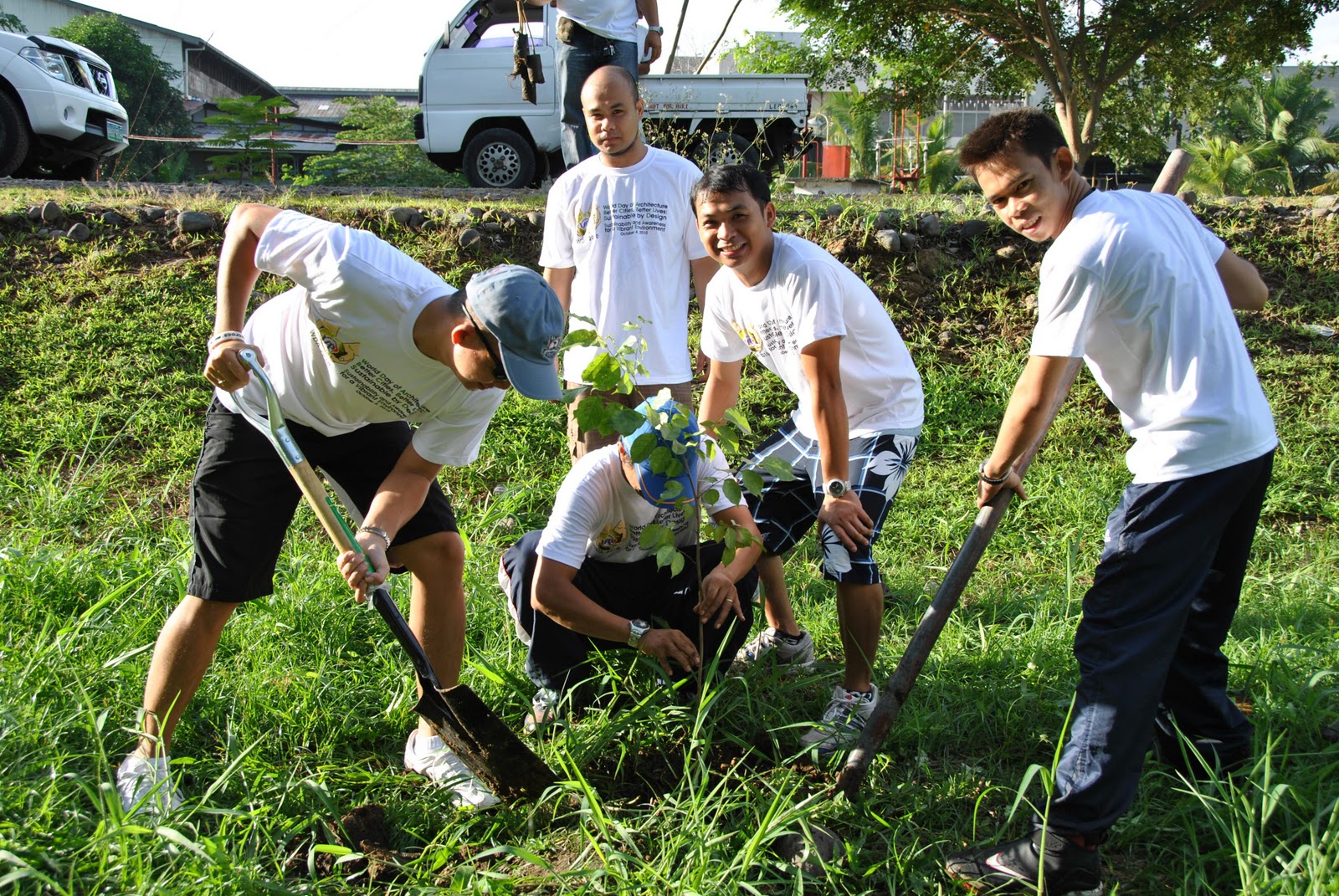 Arki Pinoy: WORLD DAY OF ARCHITECTURE FUN RUN AND TREE PLANTING ACTIVITY