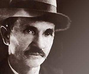 ESCRITORES SALVADOREÑOS: BIOGRÁFIA DE ARTURO AMBROGI