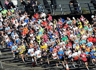 Hanoi Fitness: ADVERSE EFFECTS OF A NATIONAL RUNNING FEVER