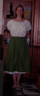 Buns and Baskets: Pioneer Apron Tips