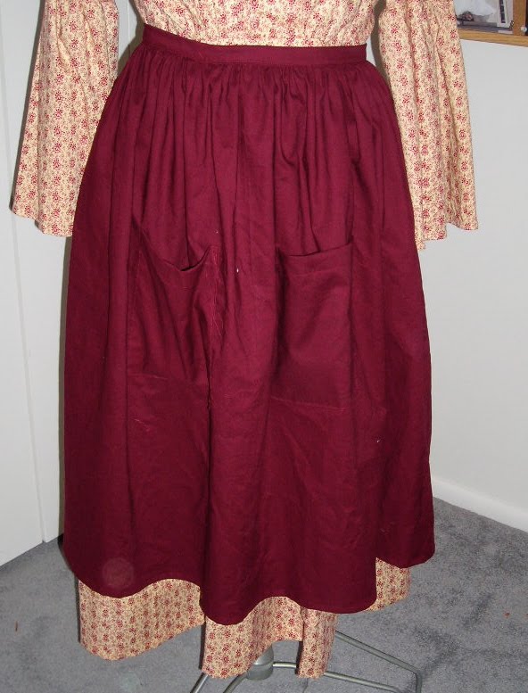 Buns and Baskets: Pioneer Apron Tips