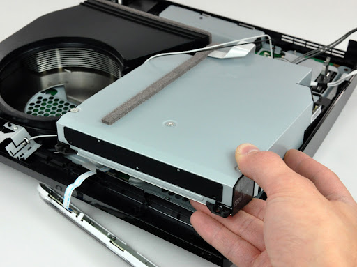 La nueva PS3 Slim por dentro