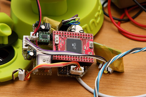 El primer robot Android que puedes controlar desde tu móvil Android