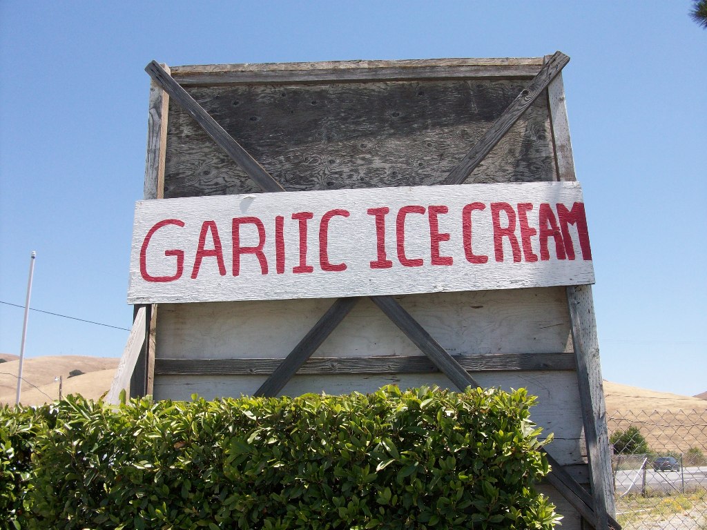 lowercase L: We all scream for GARlIC ICE CREAM!