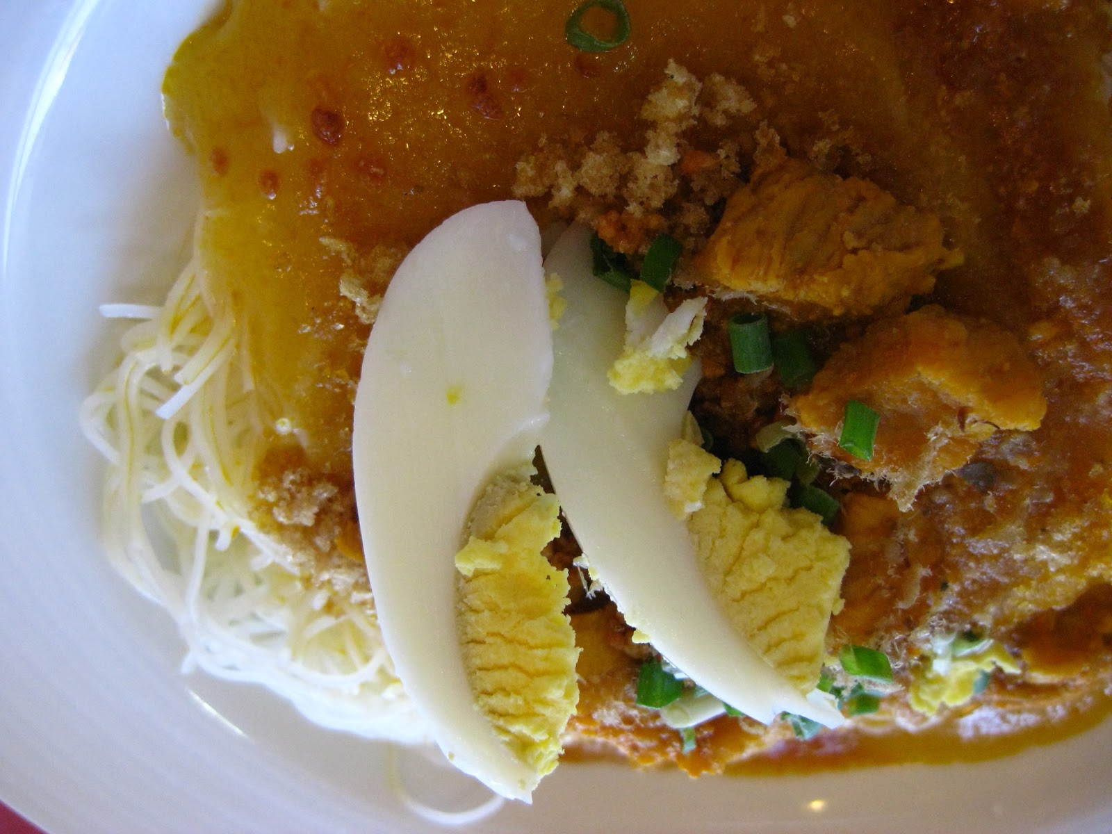 Cook this Recipe: Dine in: Red Ribbon Cakes and Palabok Meal