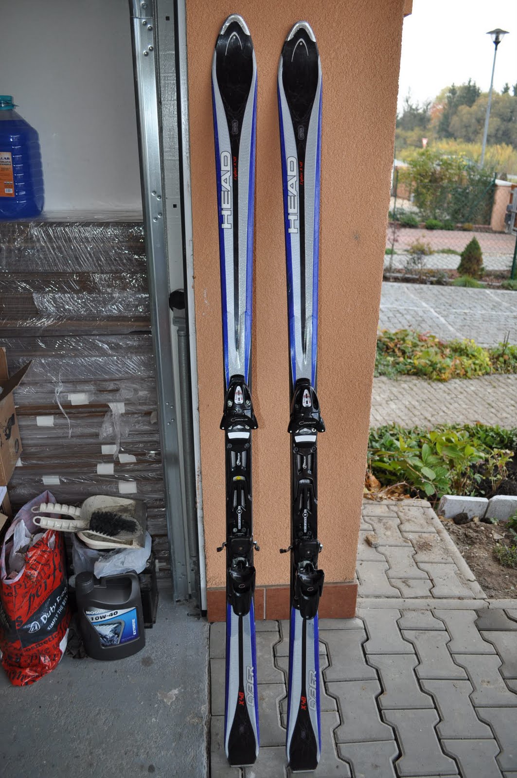 sales & shopping: Schiuri de vanzare