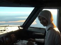 moslem fashion: PILOT CANTIK WANITA MUSLIMAH