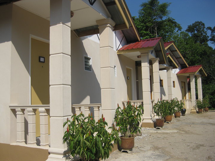 KOMPLEKS PELANCONGAN HOMESTAY PULAU CHEKAS - (KOMPAC)