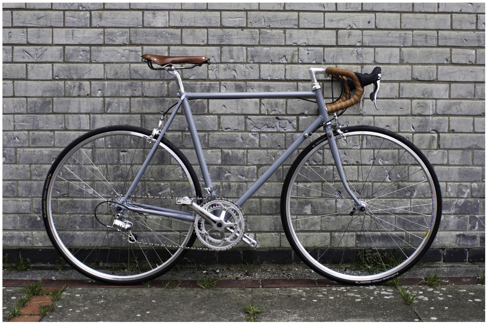 Redux Raleigh Castorama with Reynolds 653 frame | Retrobike