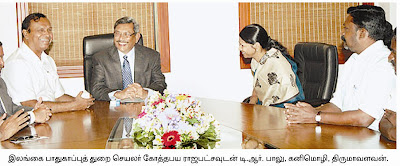 tamil makkal kural: thiruma srilanka visit,thiruma and rajapakse ...