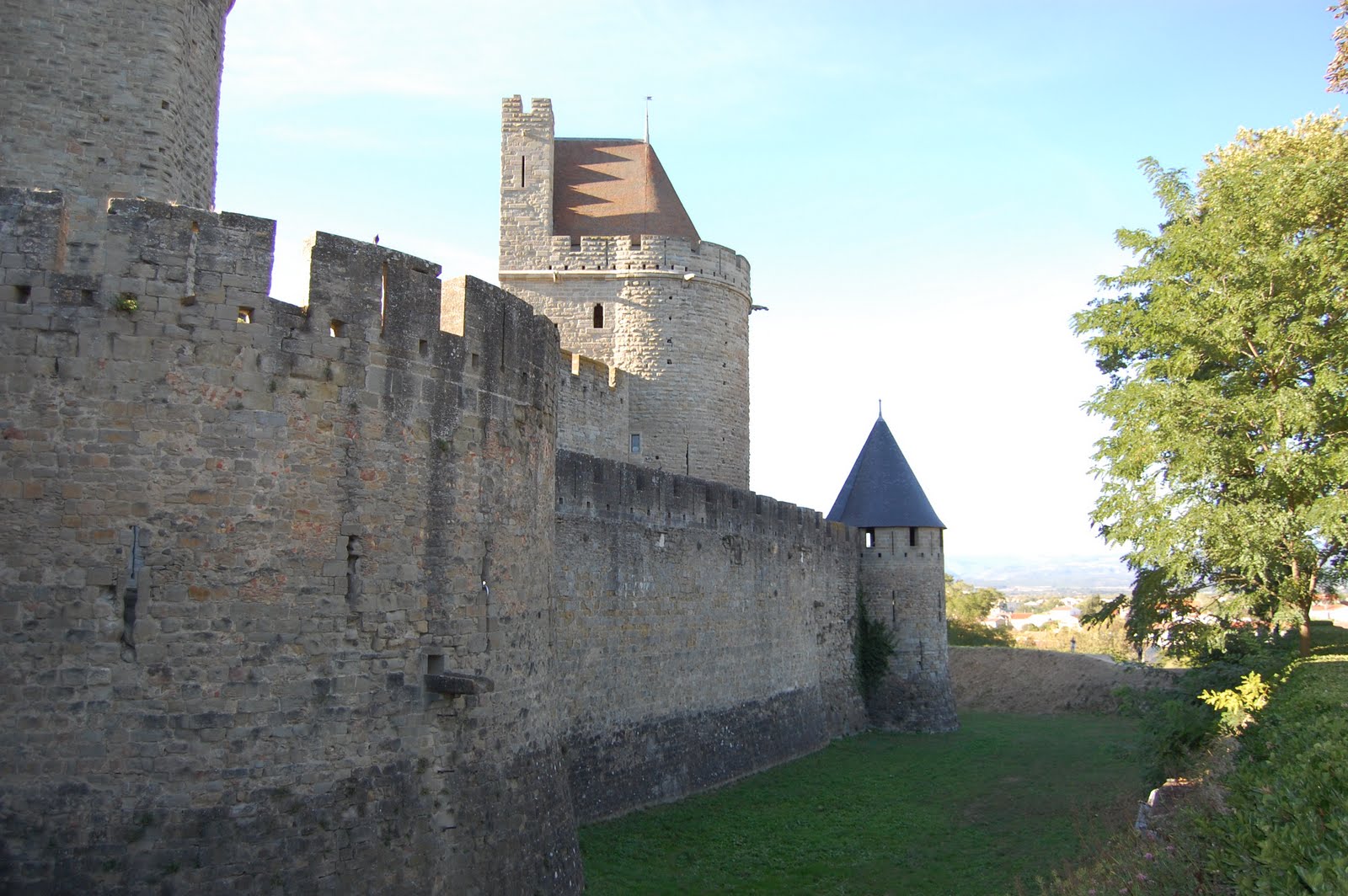 France, from Paris to Nice: Ruins or Reconstruction?