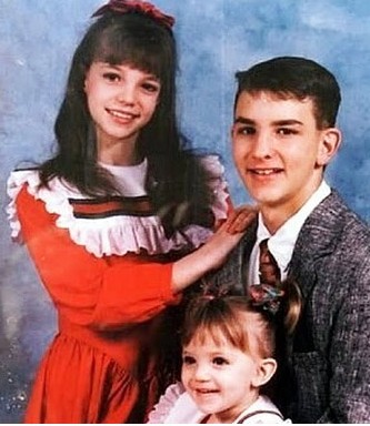 Celebrities Wallpapers: Britney Spears Childhood Photos