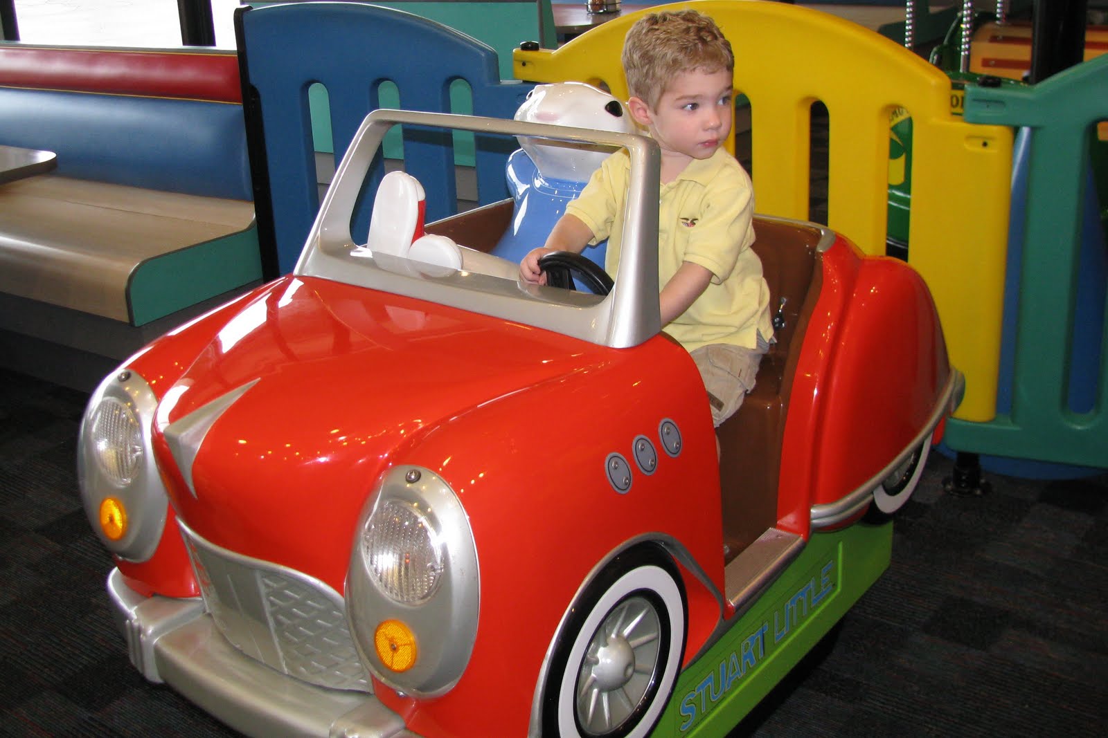 Team Darnell: Chuck E Cheese's!