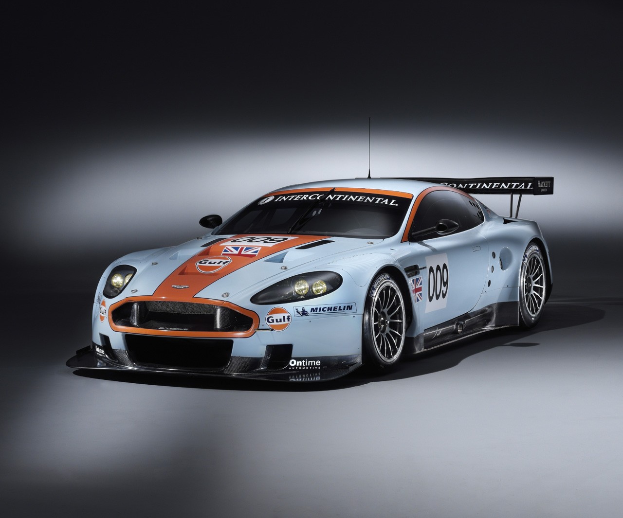 # Mad $pirit # of Radical_Tix: Aston Martin GULF Team