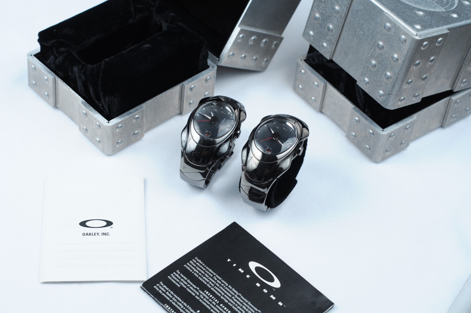 Oakley Saint: Time Bombs