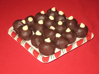 Stefanie's Gluten/Dairy Free Kitchen!: Oreo Cookie Bon Bons