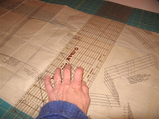 La Sewista!: Pattern Folding 101