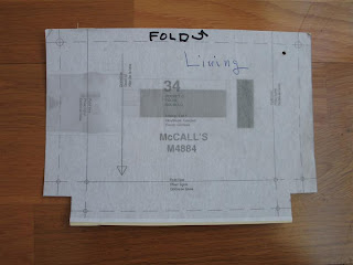 La Sewista!: Bellows Pocket Plus More