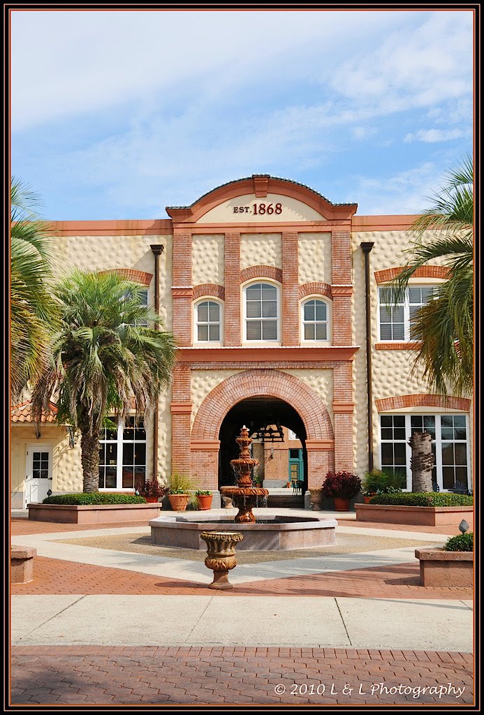 The Villages Florida Photos Plaza Spanish Springs the-villages-florida-photos-plaza-spanish-springs