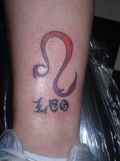 TATTOOS DESIGN: TATTOO LEO