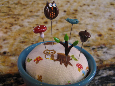 Quilting Blog - Cactus Needle Quilts, Fabric and More: Pin Toppers