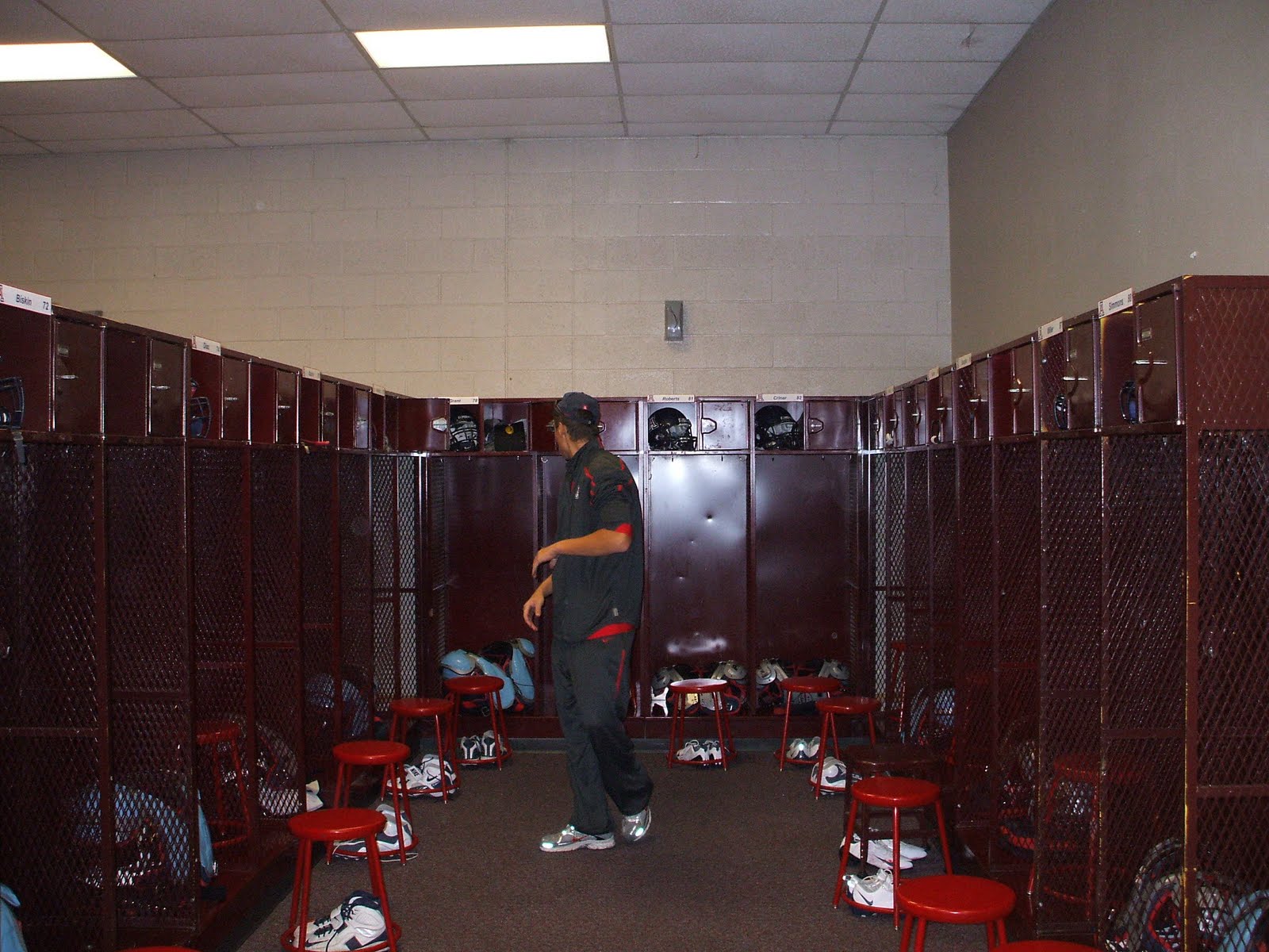 ARIZONA WILDCAT EQUIPMENT: We Are In the Locker Room