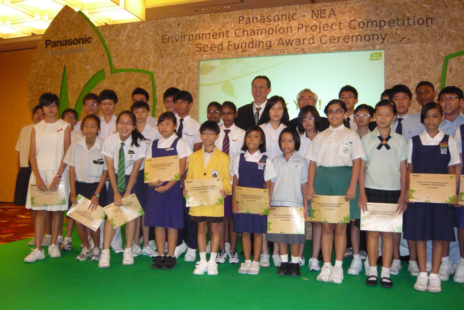 GUANGYANG SECONDARY GREENIES BLOG!