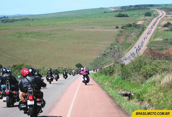 Moto clubes ... Alguém conhece a dinâmica