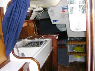 Broker Náutico: Velero Alpha 25 US$ 18.500
