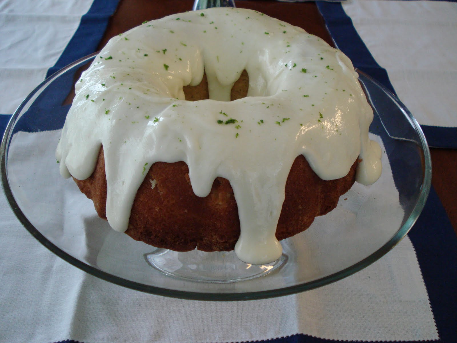 Simple Southern Cook: Key Lime Cake with Key Lime Cream Cheese Icing