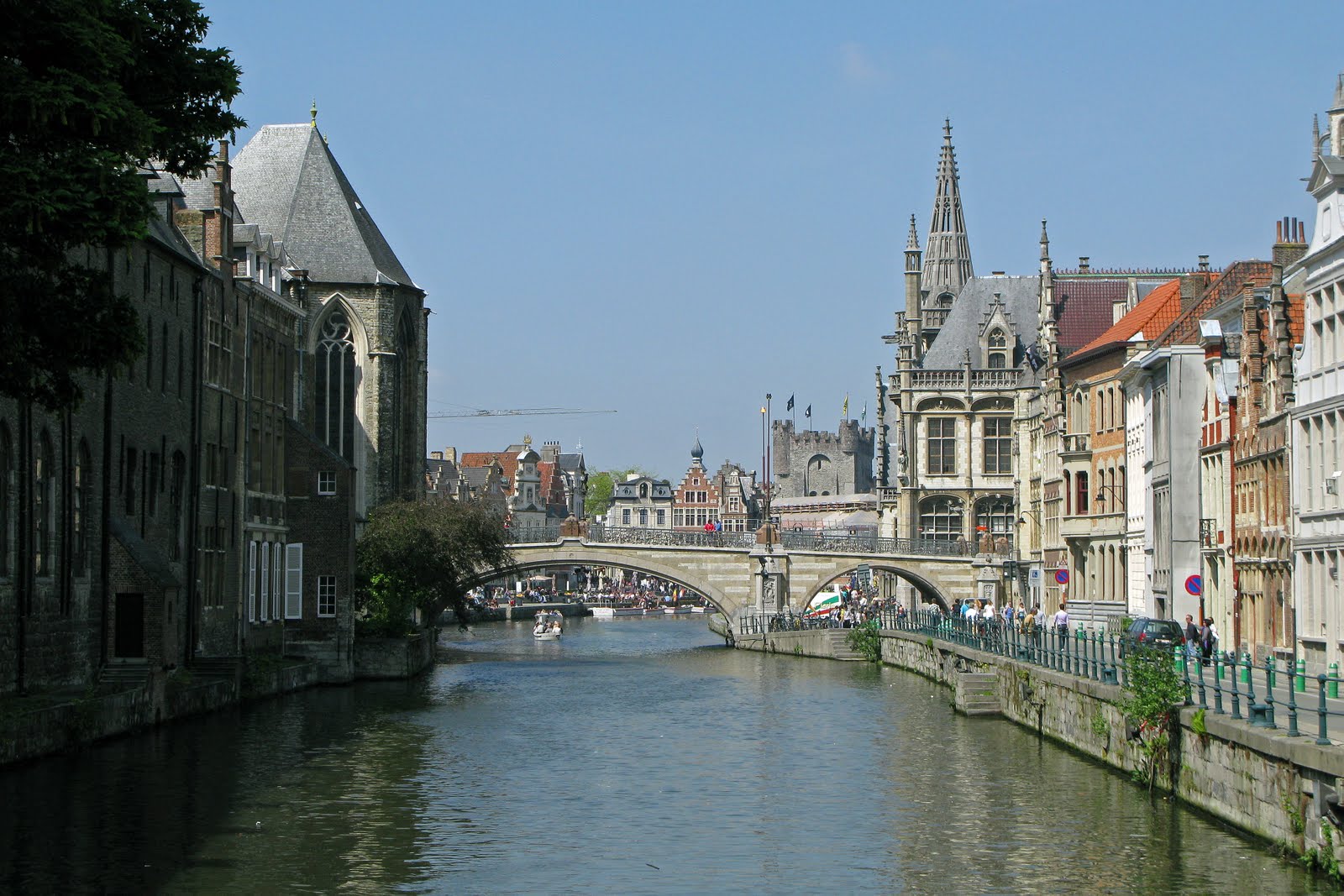 De Ontdekking van het Licht: Gent