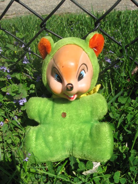 Hoarder of Awesome!: Rubber Face Rebels pt 1