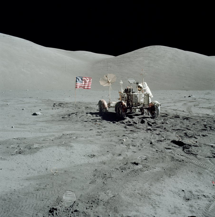 XiNeutrino's Space Locker: A TRIP TO THE MOON ZOO