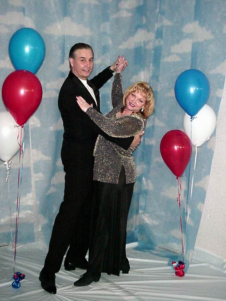 Cougar's Den: Prom Night 2001
