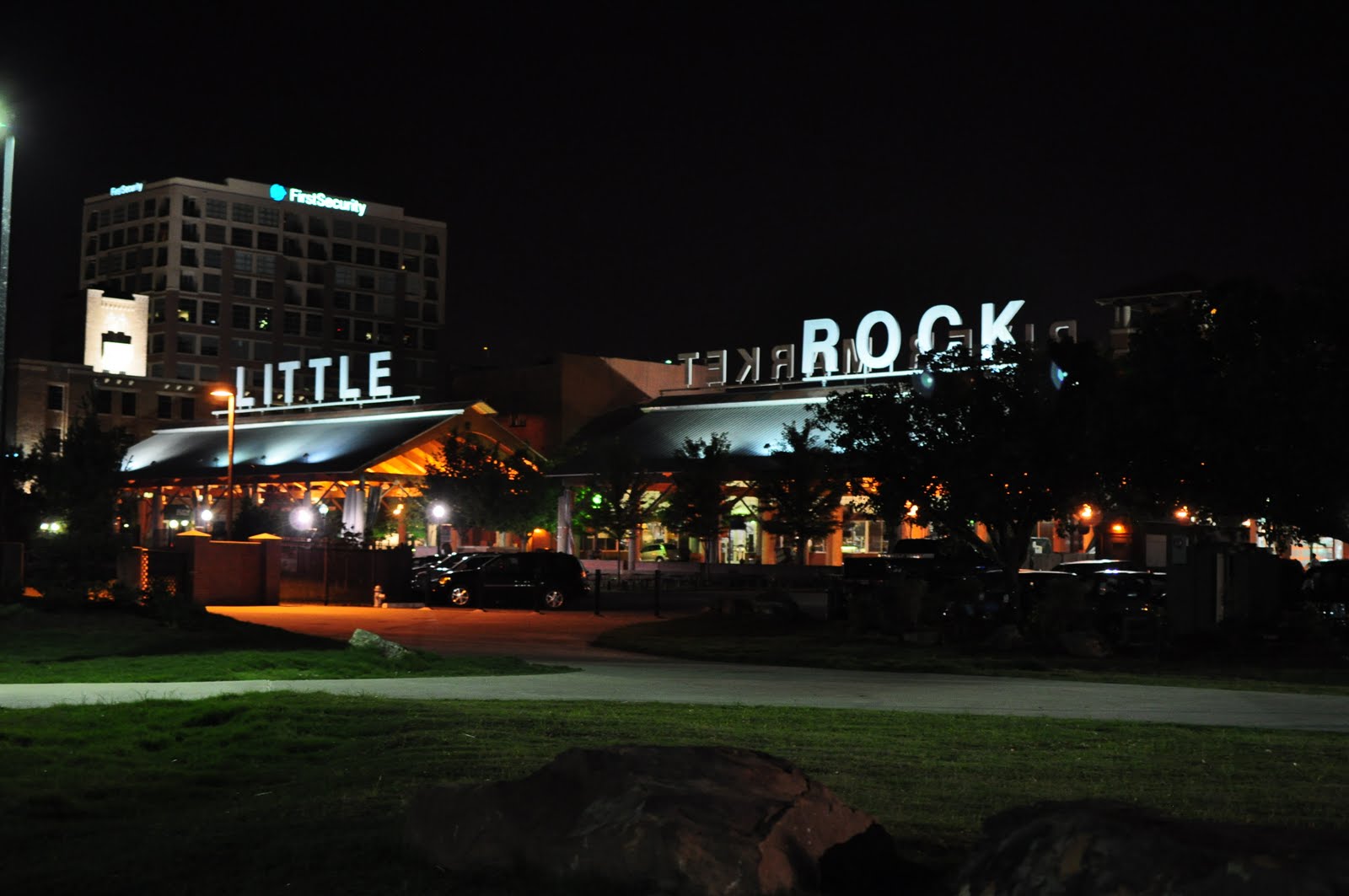 Penny Wyatt Photography: Night shots of Little Rock, Ar.