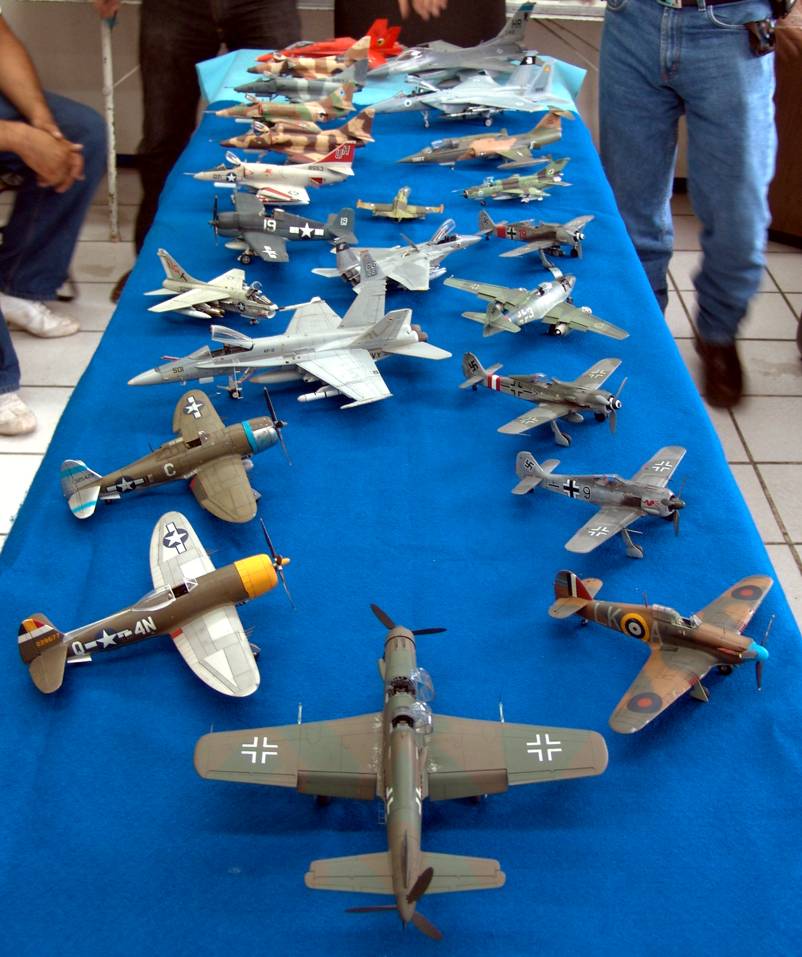 Modelismo Estatico en GDL: LISTOS Y ARMADOS PARA EL CONCURSO SMJ