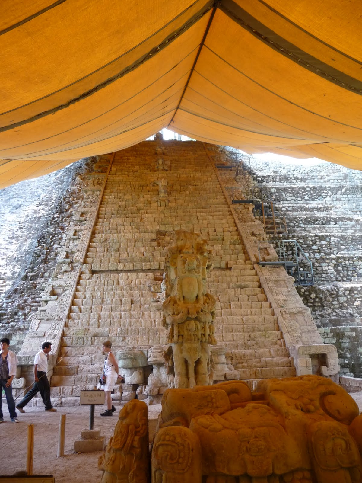 Mayaroute: Maya complex Copan, donderdag 6 mei