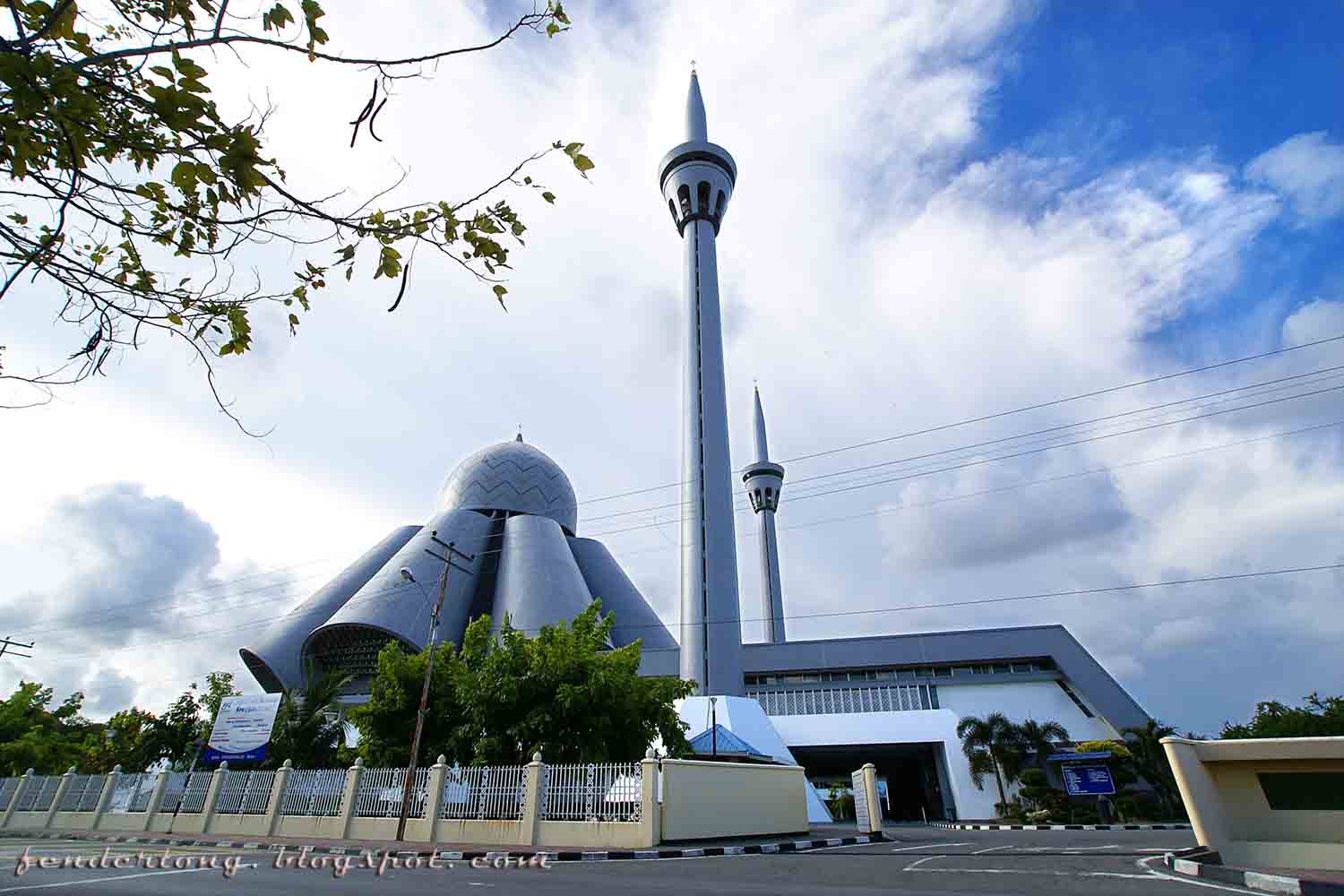 photographic world of t.p.tong: my 2500km travel frm Sibu to KK ...