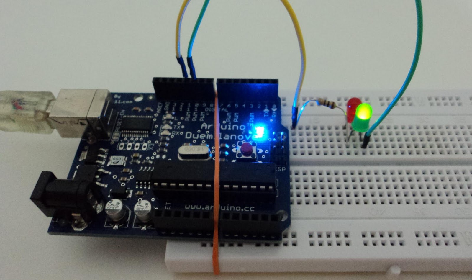 Brasilrobotics: Brincando com LEDs Arduino - Tutorial